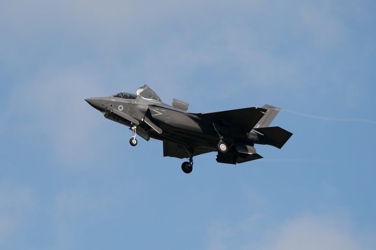 UK buys new F-35 fighter jets to carry nuclear warheads