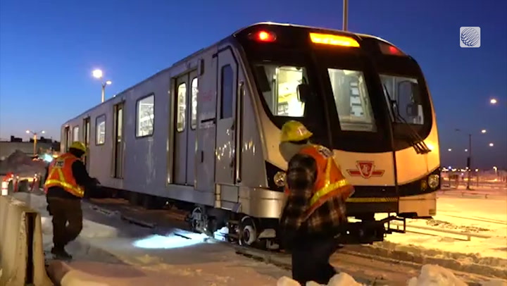 How Toronto is getting winter storm ready ahead of evening commute
