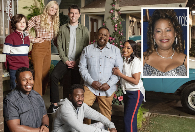 The Neighborhood Season 4: Sitcom Vet Meg DeLoatch Named Showrunner ...