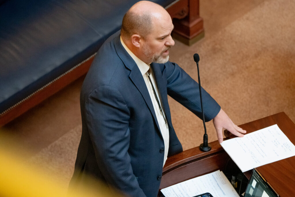 Utah senator announces he’s leaving the Republican party, joining Utah ...