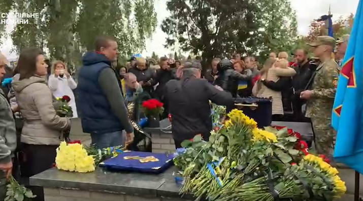 Ceremony Held in Bucha for Dead Pilot Who Defended Kyiv
