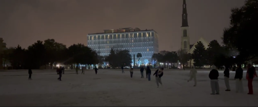 Rare winter storm brings snow, sleet, ice to Charleston area