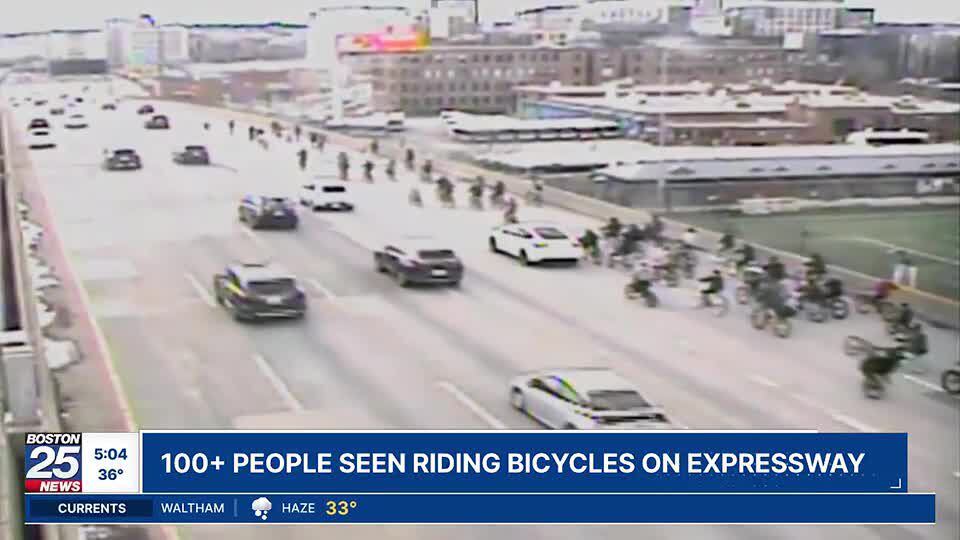 Video shows more than 100 bicyclists riding on Expressway in Boston