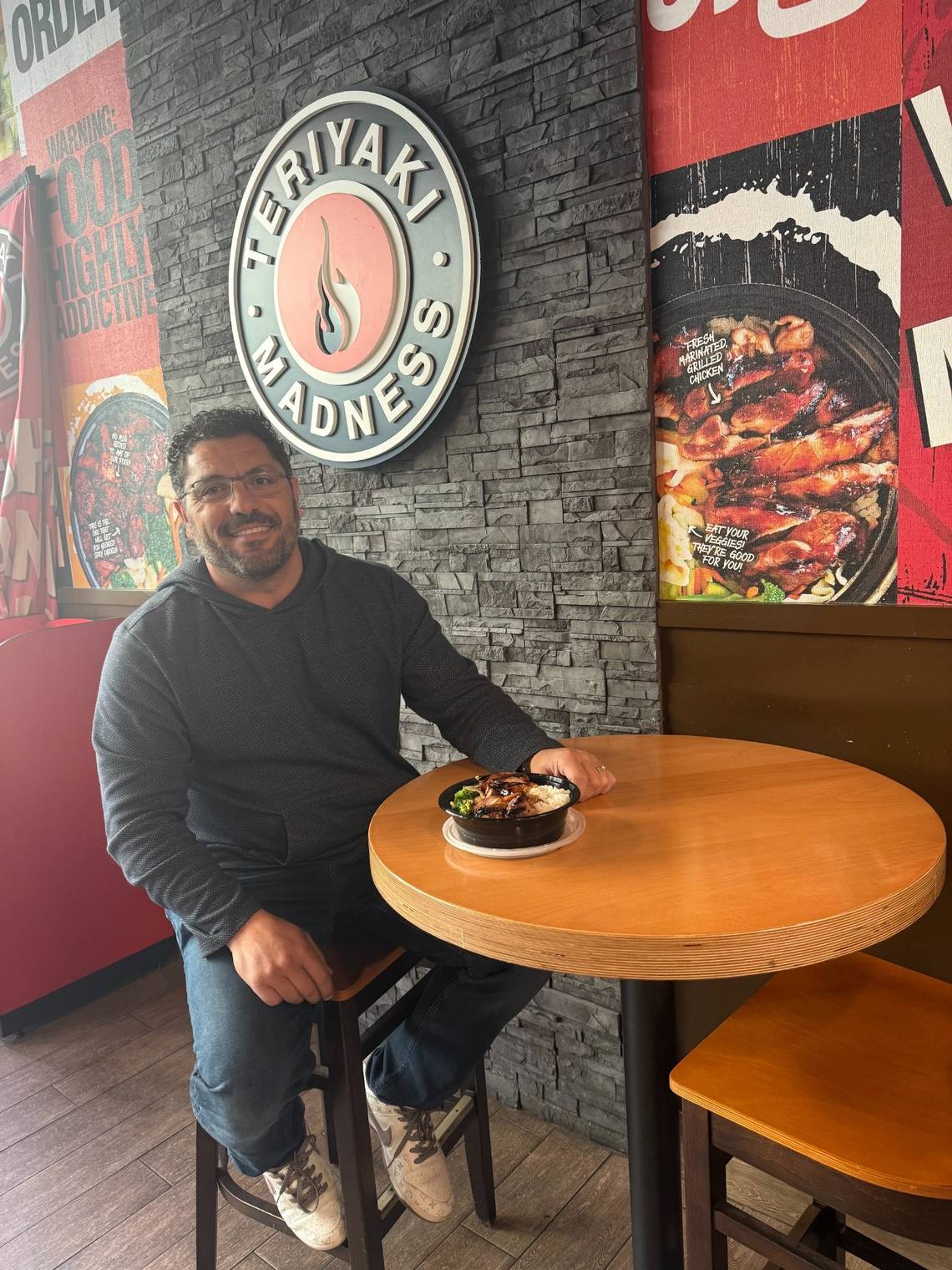 Look which Steven family member is going into the restaurant business now