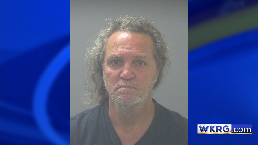 Navarre man accused of beating woman, pulling machete on child: SRCSO