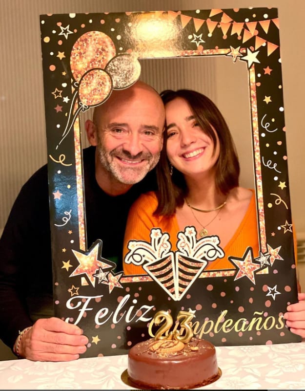 Todo sobre Alba, la única hija de Antonio Lobato que también es ...