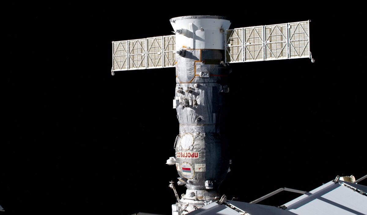 Digne d'un film de science-fiction : une odeur nauséabonde a envahi la Station spatiale ...