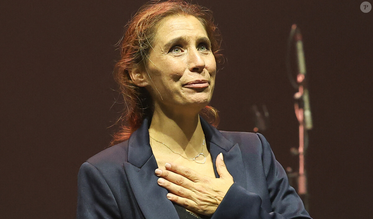 Gilbert Bécaud : Sa veuve Kitty et leur fille Emily unies face à l ...