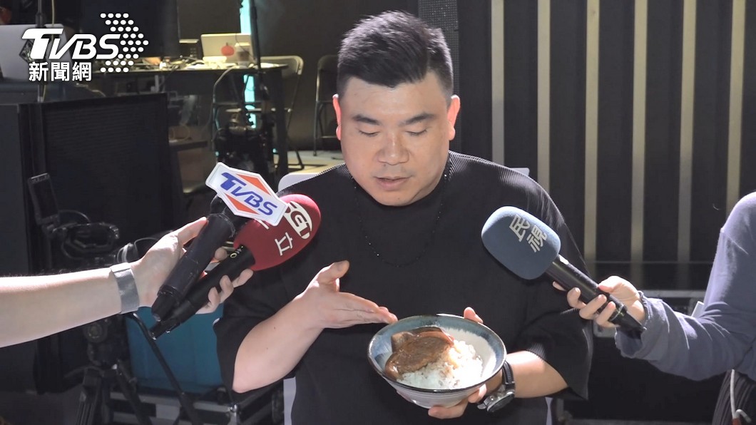 臺版必比登評鑑！ 500碗公布441家小吃美食 - Yahoo奇摩汽車機車