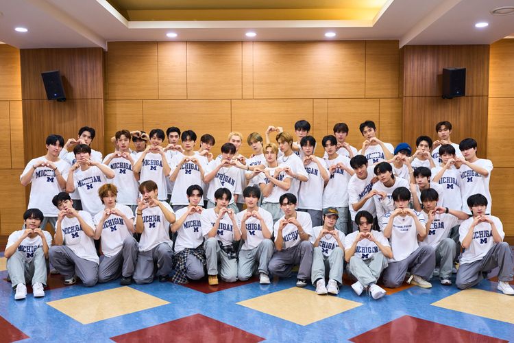 《SCOOL》42位練習生在首爾被狂操5個月 軍事化訓練腳韌帶撕扯發紫還不打石膏