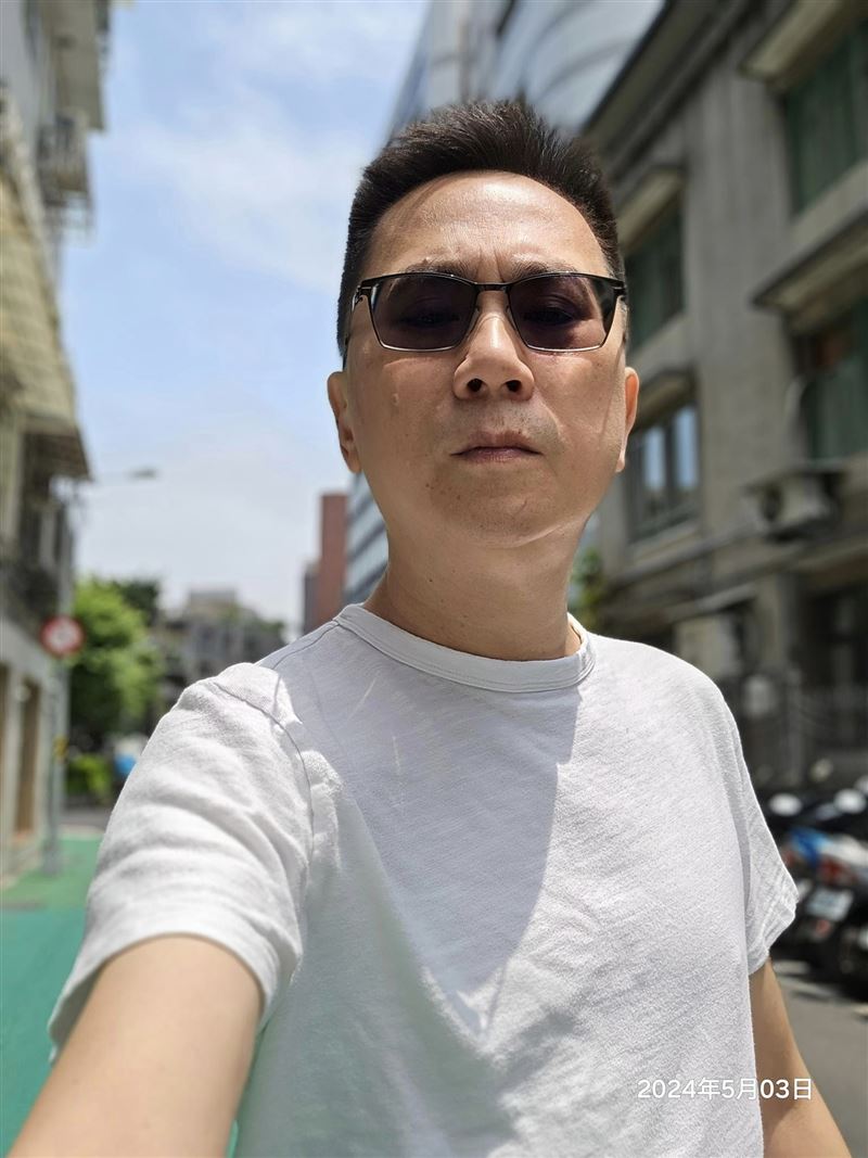 你繳多少稅？486先生開噴網友 曬刷卡通知「金額震撼全網」