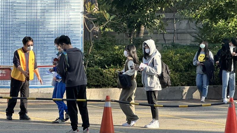 112學測／數A偏難考生哀嚎！得活用觀念解題 薪水、手搖店入題