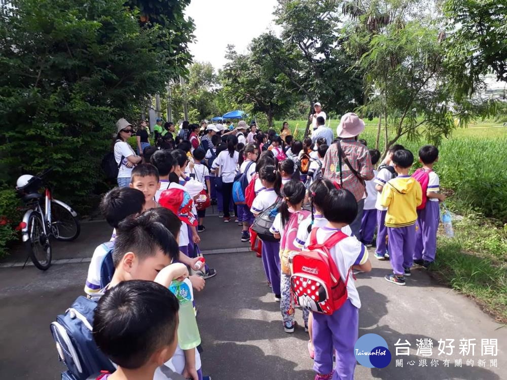 台糖舊鐵道轉型自行車道 優質戶外天然教室