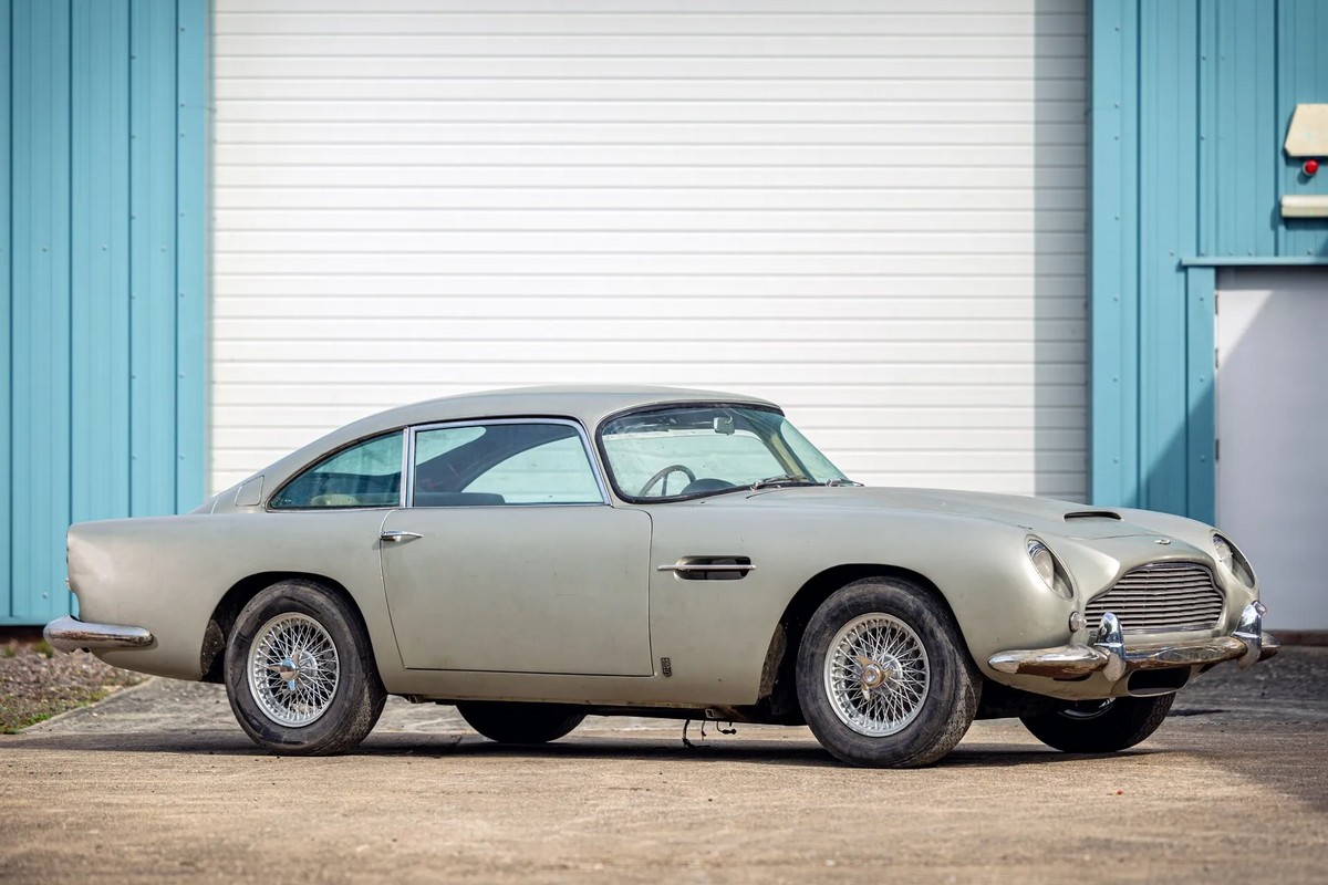 高里程、全車皆待修的Aston Martin DB5將登上蘇富比拍賣會 - Yahoo奇摩汽車機車