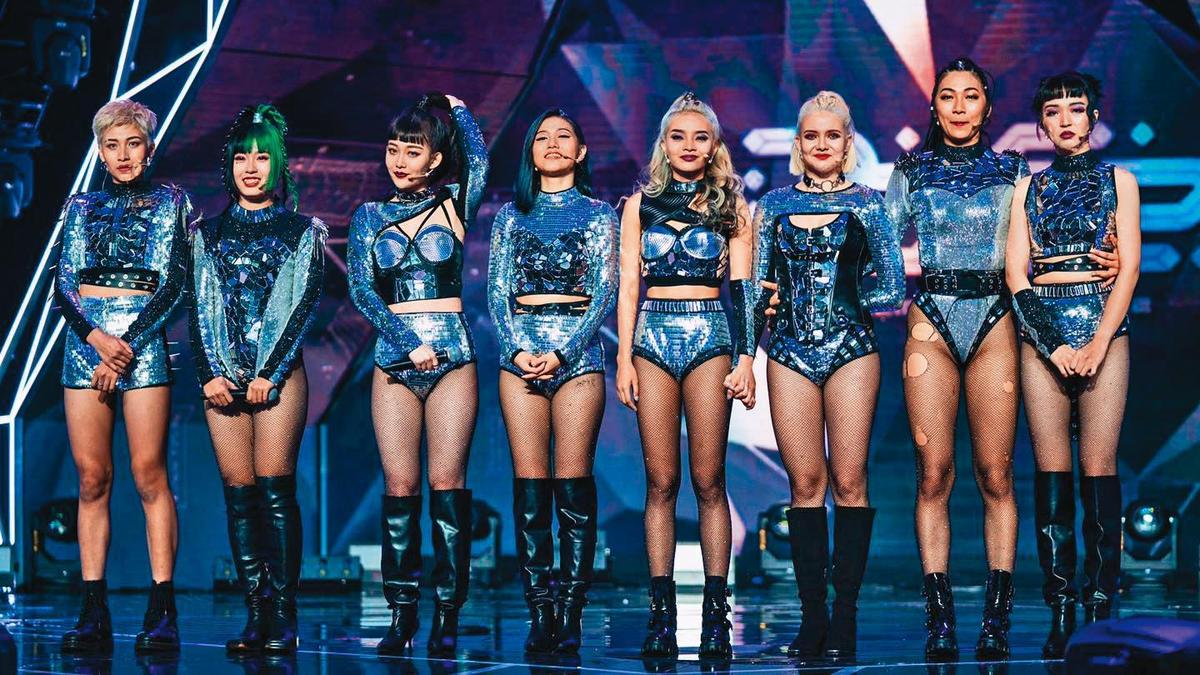 【全文】夜遊後回工作室 周湯豪讓C.Holly入宿8小時 - Yahoo奇摩汽車機車