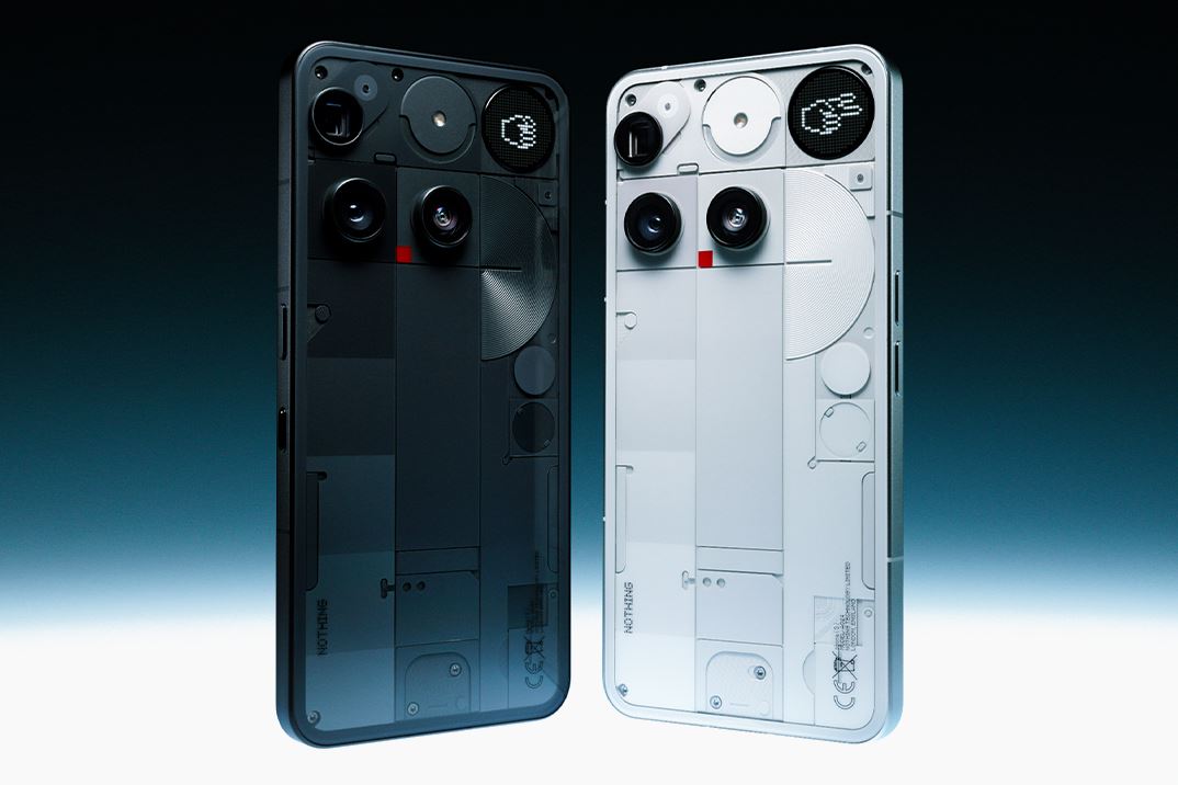 四顆5000萬畫素鏡頭 英國新創品牌推透明美學手機