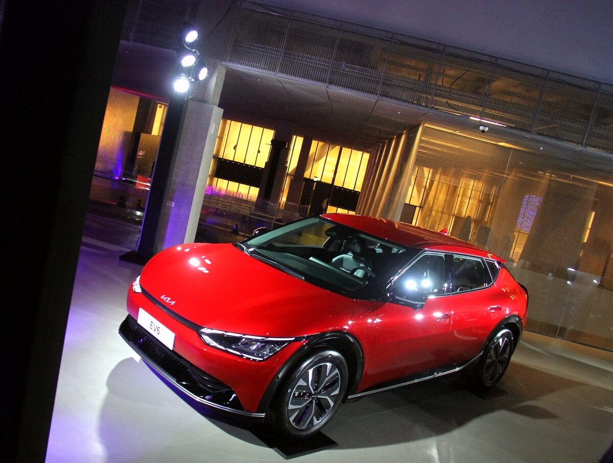 Kia Inspiration Day以「球體天幕」閃耀士林夜晚：發表全新品牌藍圖，並宣佈將導入旗艦休旅EV9 - Yahoo奇摩汽車機車