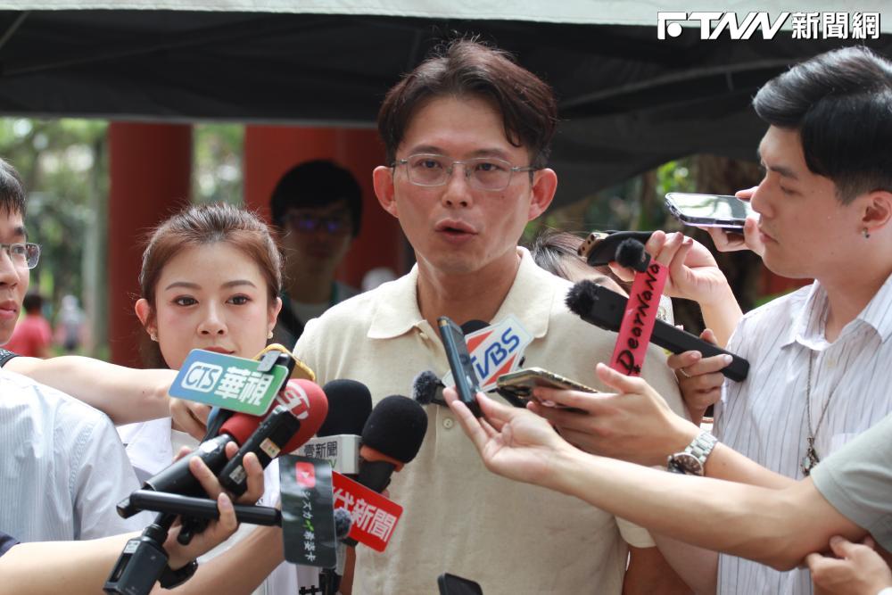 如柯建銘預期726大罷免 黃國昌：中選會果然淪為聽命小弟